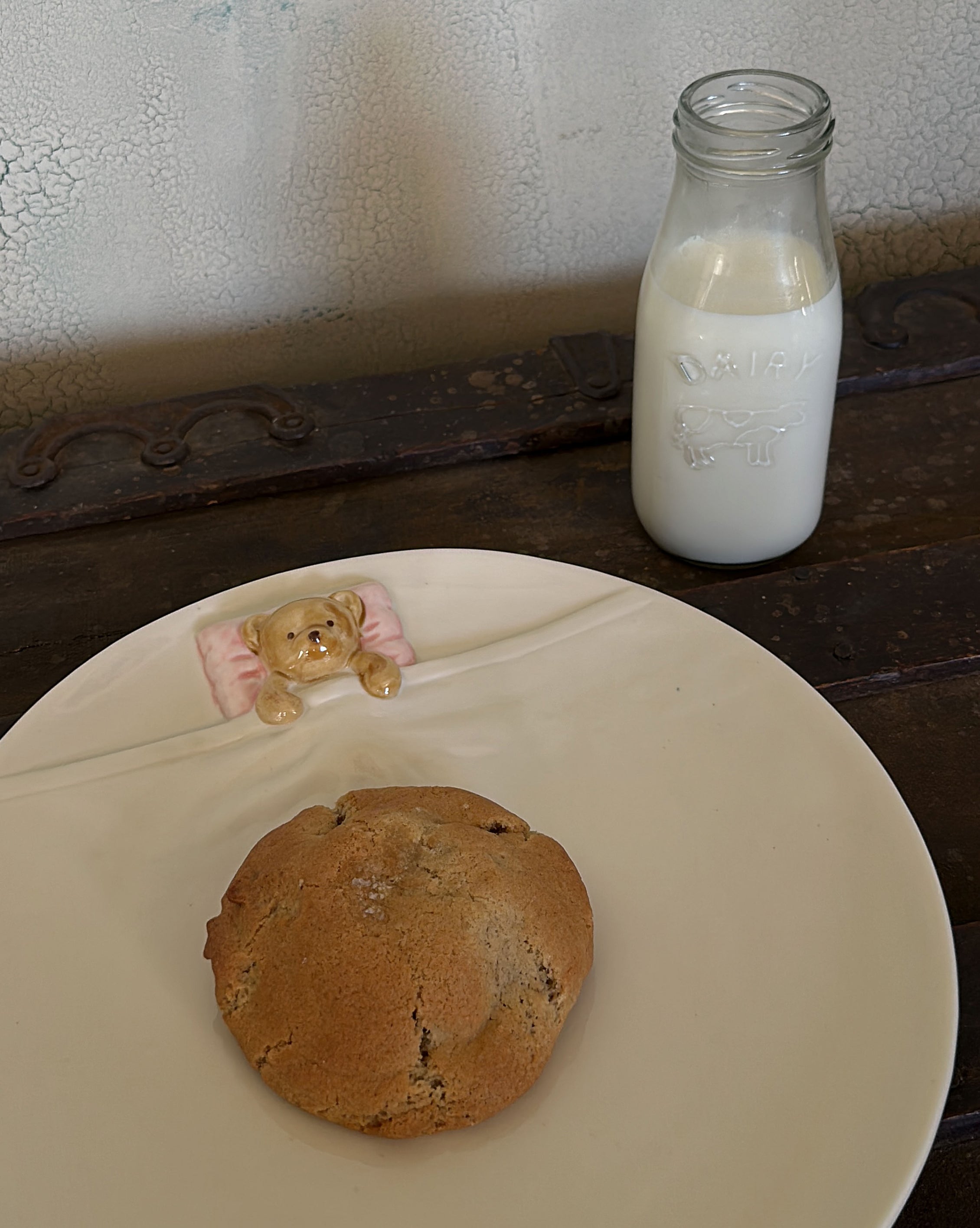 Teddy Plate – Cry Baby